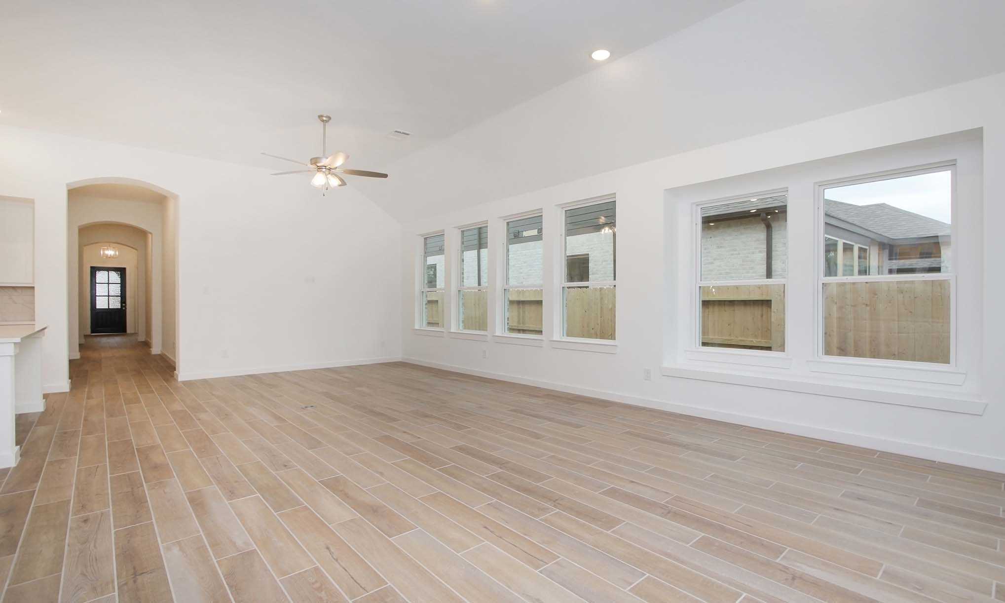 Sandbrock Ranch: 45ft. lots | Plan Continental | Floor Plans and Pricing